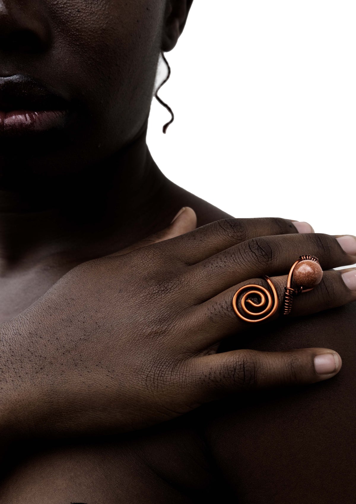 Copper Spiral Ring - Brown Glitter Bead – Threaded Tribes